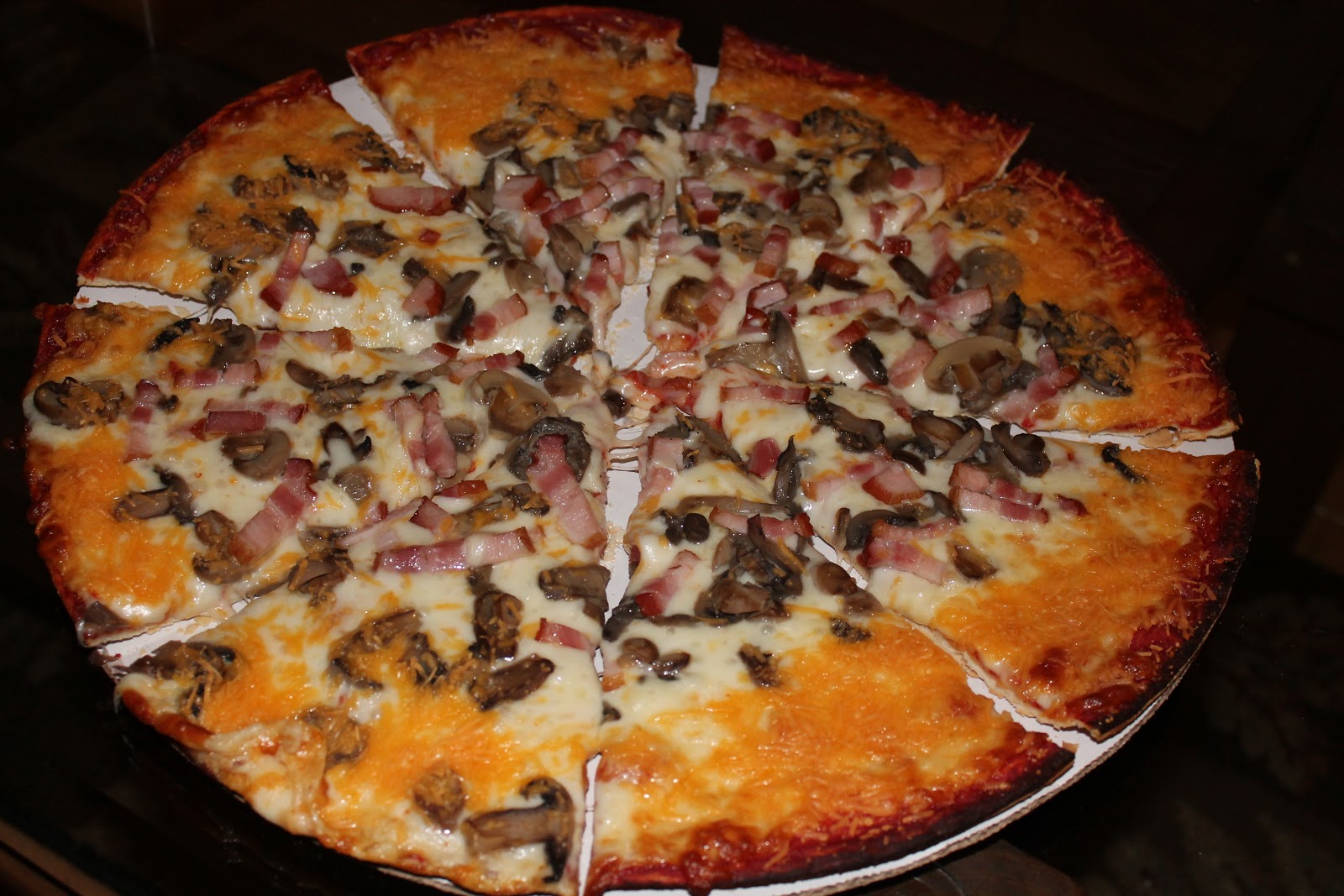 Romanian Cuisine in USA: Pizza