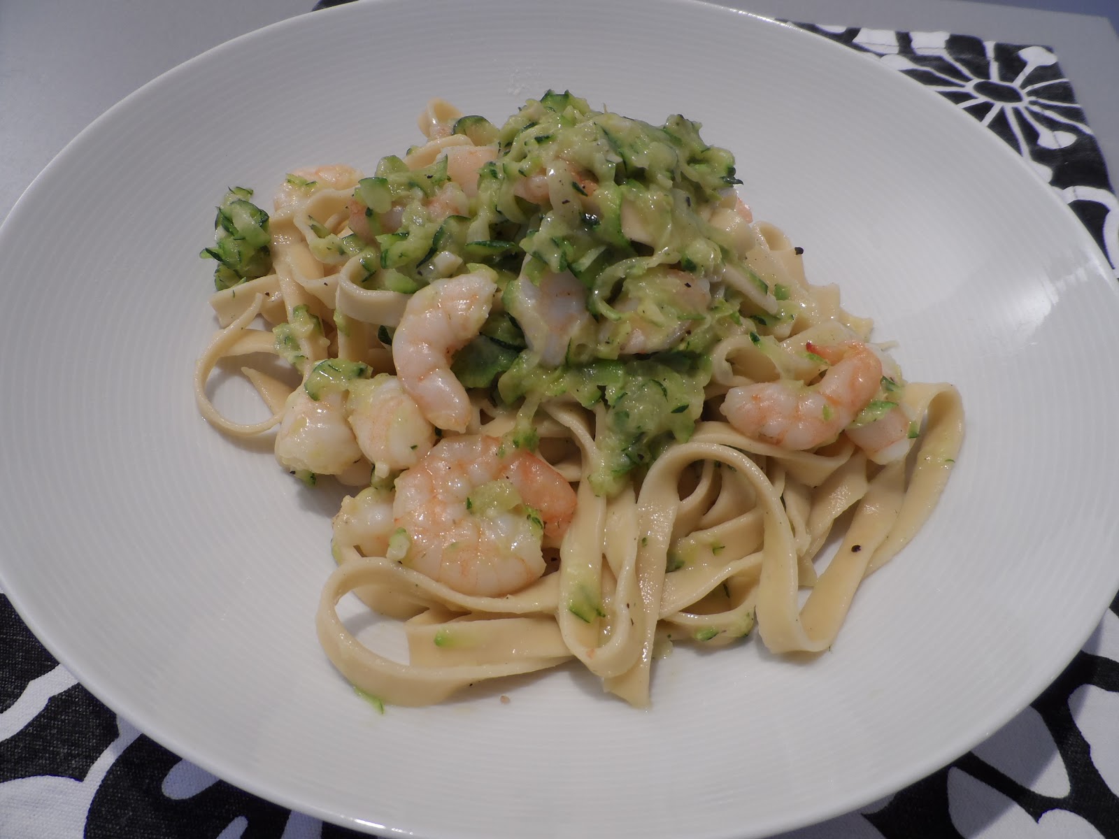 Focaccia al Rosmarino: Fresh Tagliatelle with Prawns & Courgette