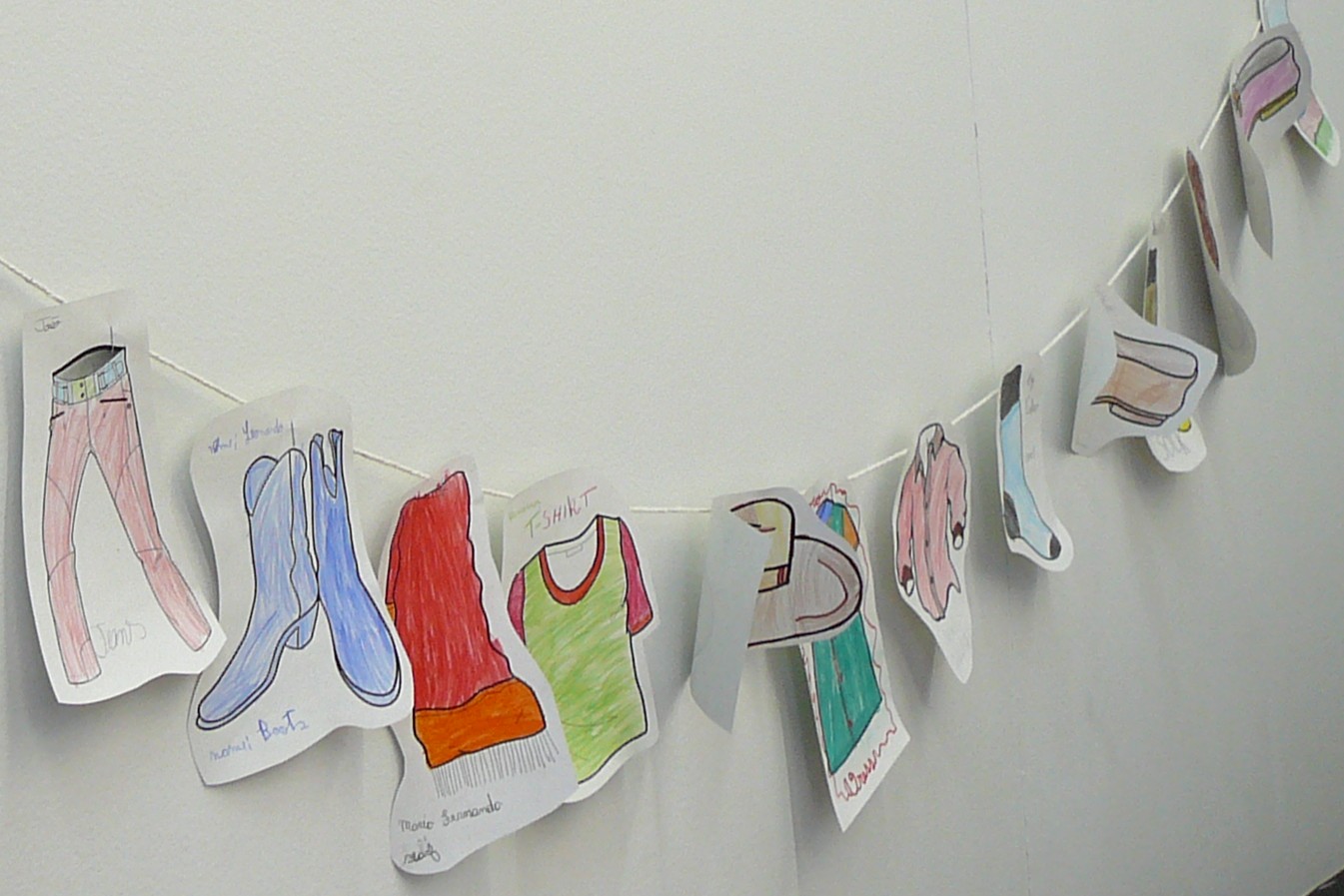 Kids Love English: Washing Line