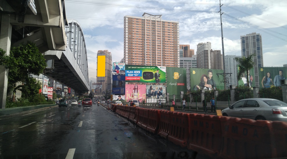 EDSA GA Tower Giant LED
