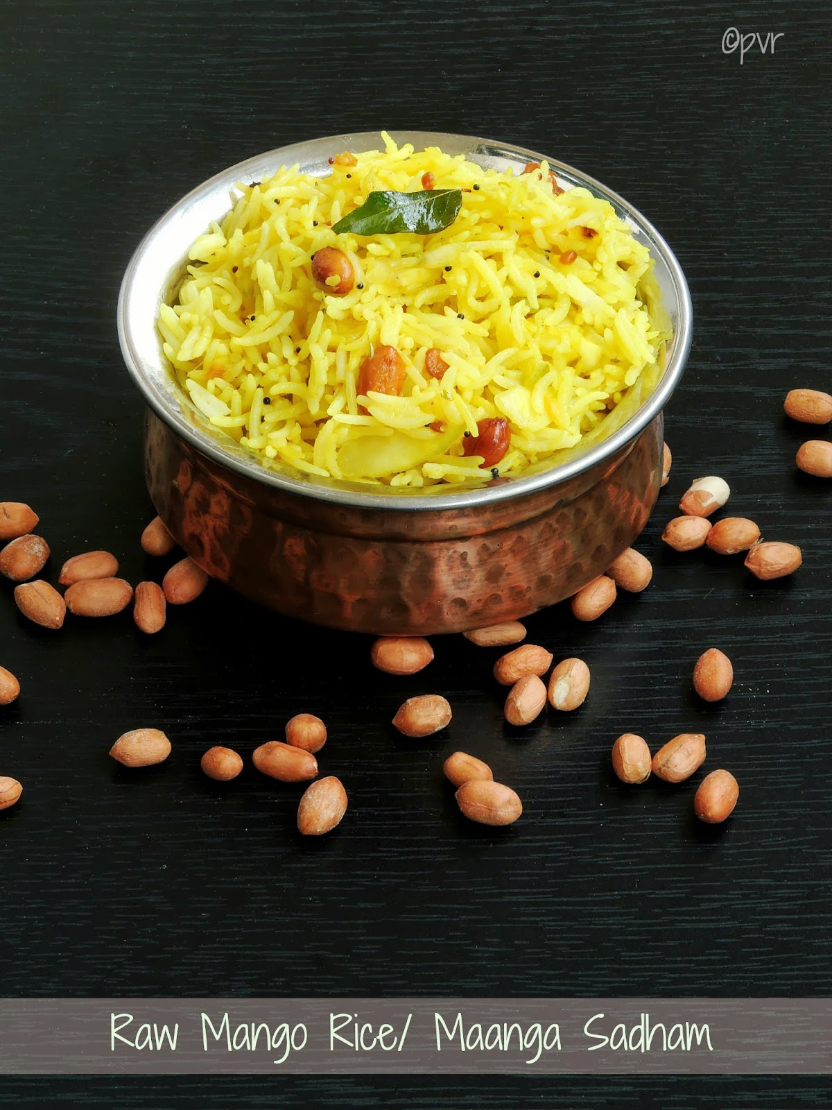 Priya's Versatile Recipes: Raw Mango Rice/Maanga Sadham