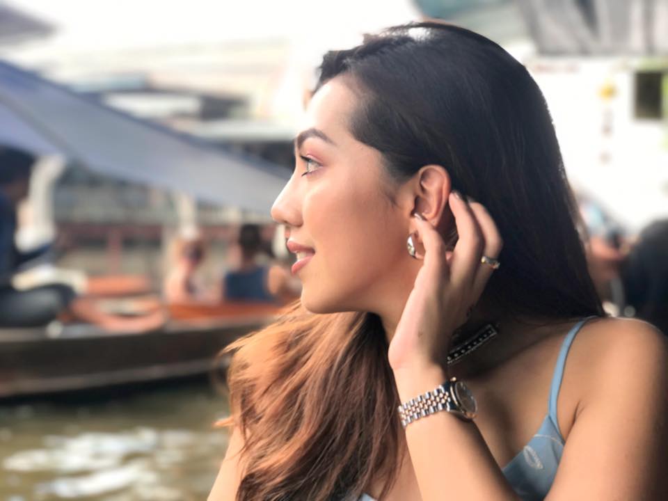 Warso Moe Oo is traveling at Damnoen Saduak Floating market in Thailand