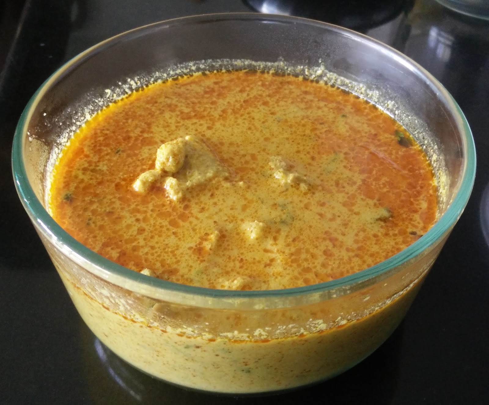 Cook, Relish, and Review!: Chicken Chalna [Chicken curry]