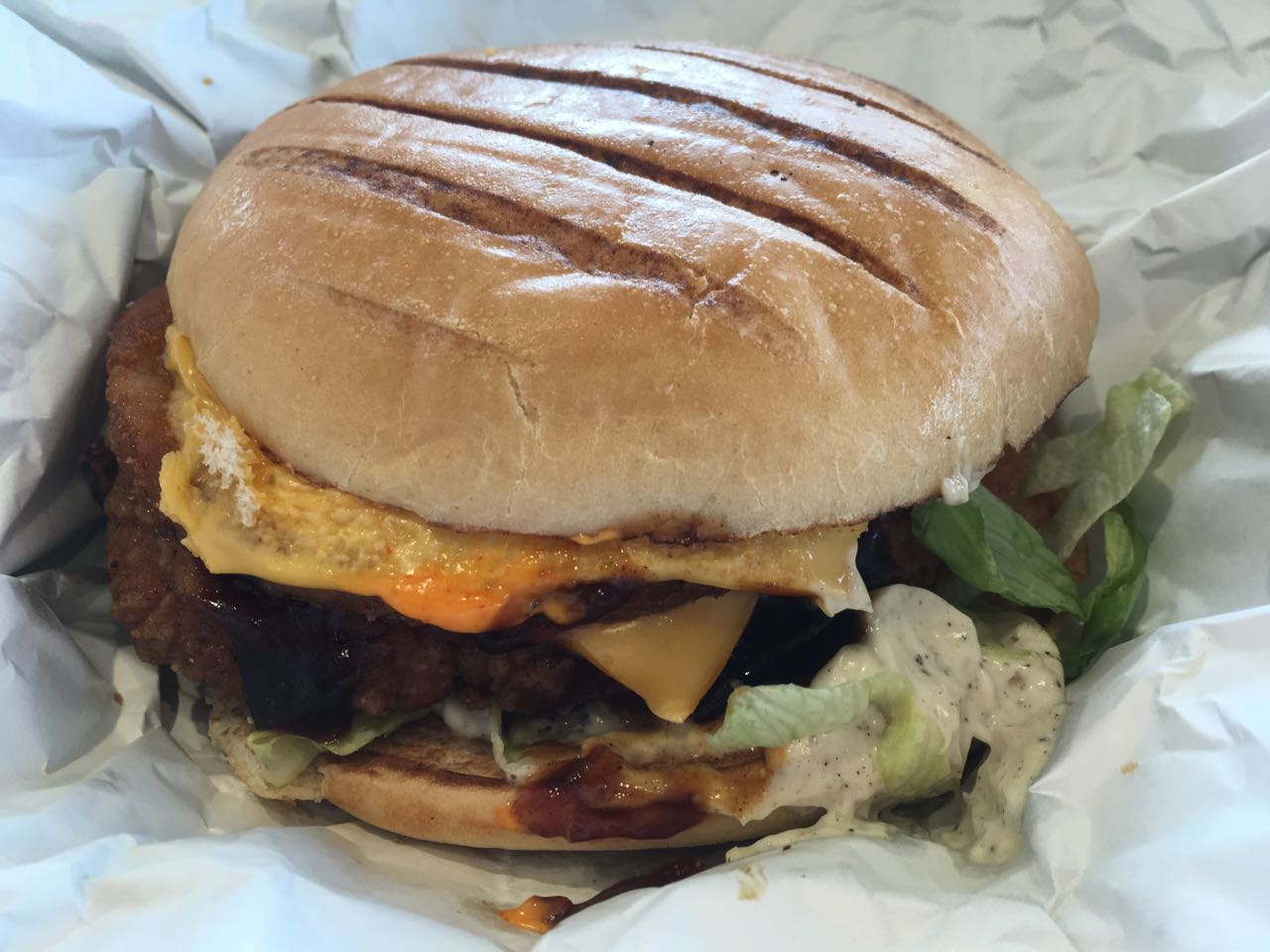 FOODSTUFF FINDS: The Dirty Louisiana Burger (KFC) By @Cinabar