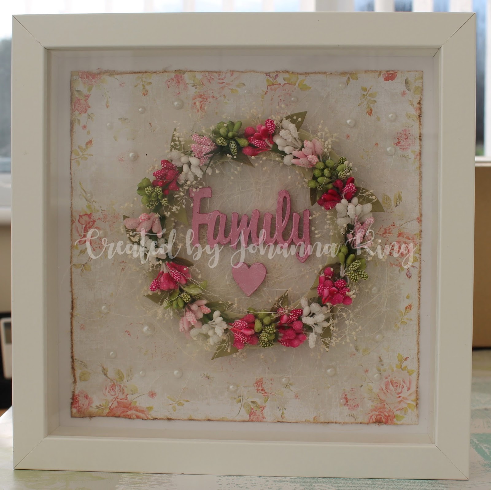 Family Wreath Frame