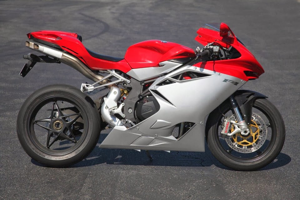 MV Agusta F4 1000 RR Car Review - AutoModiFied