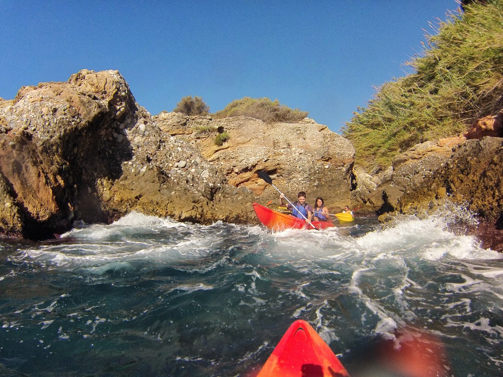 Itinerariun: Ruta en Kayak , Parque Natural Acantilados de Maro Cerro gordo
