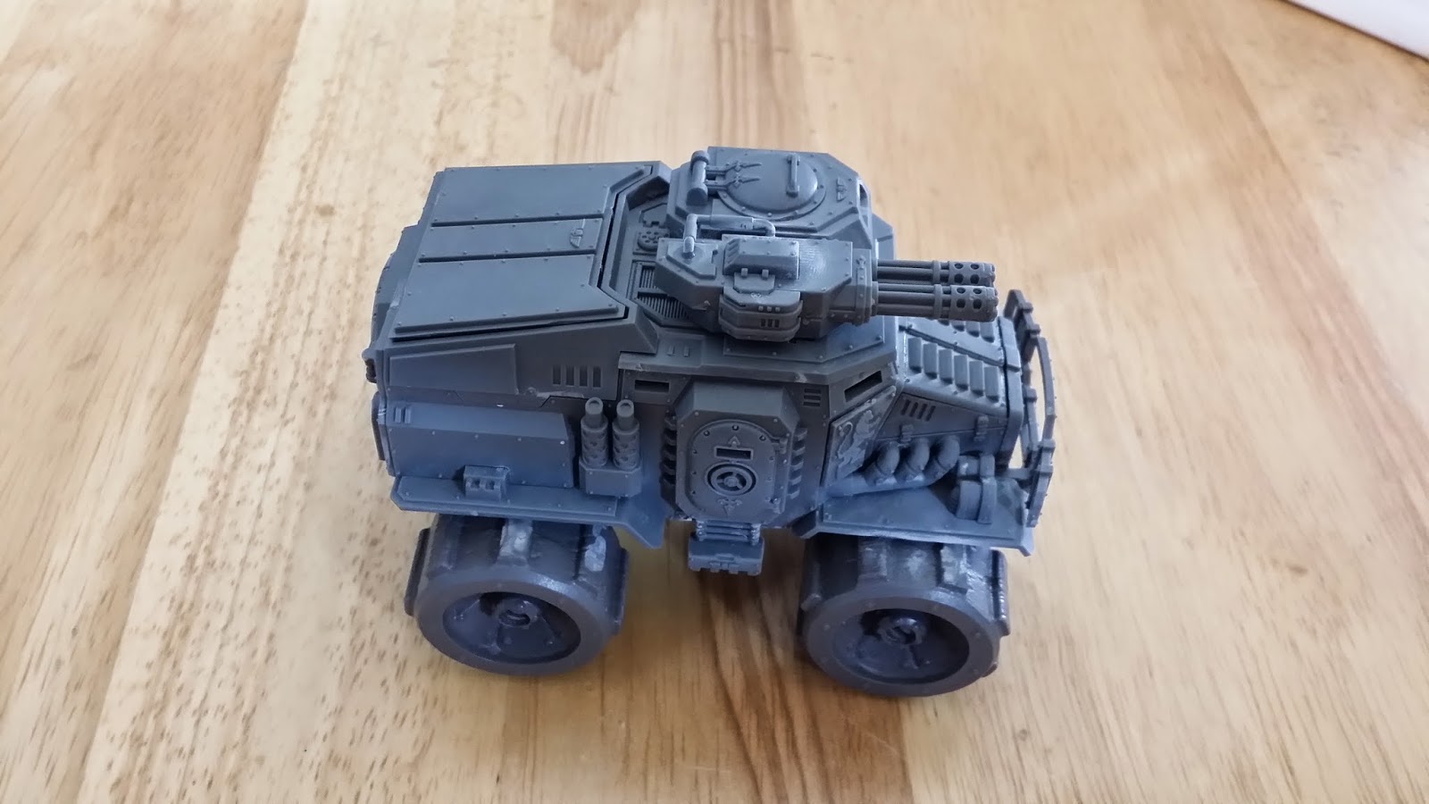Custodes Imperialis: Astra Militarum: Taurox Prime (Wheel Conversion)