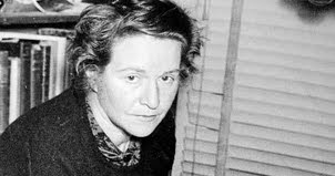 ILUSTRADORAS : Manuela Ballester, comprometida!