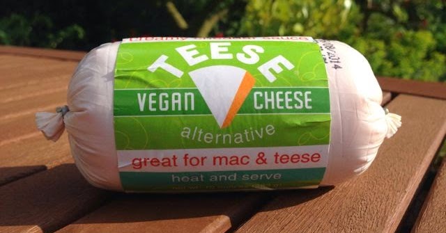 VEGANOO Vegan Reviews: Review: Teese Creamy Cheddar Sauce