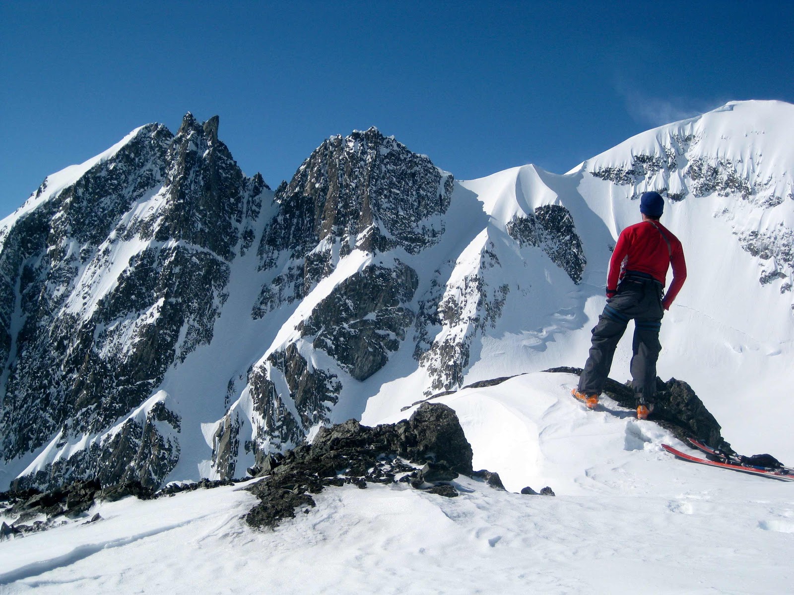 Mt Currie, Owls and Mt Weart ski expedition. | HundredGrandDan