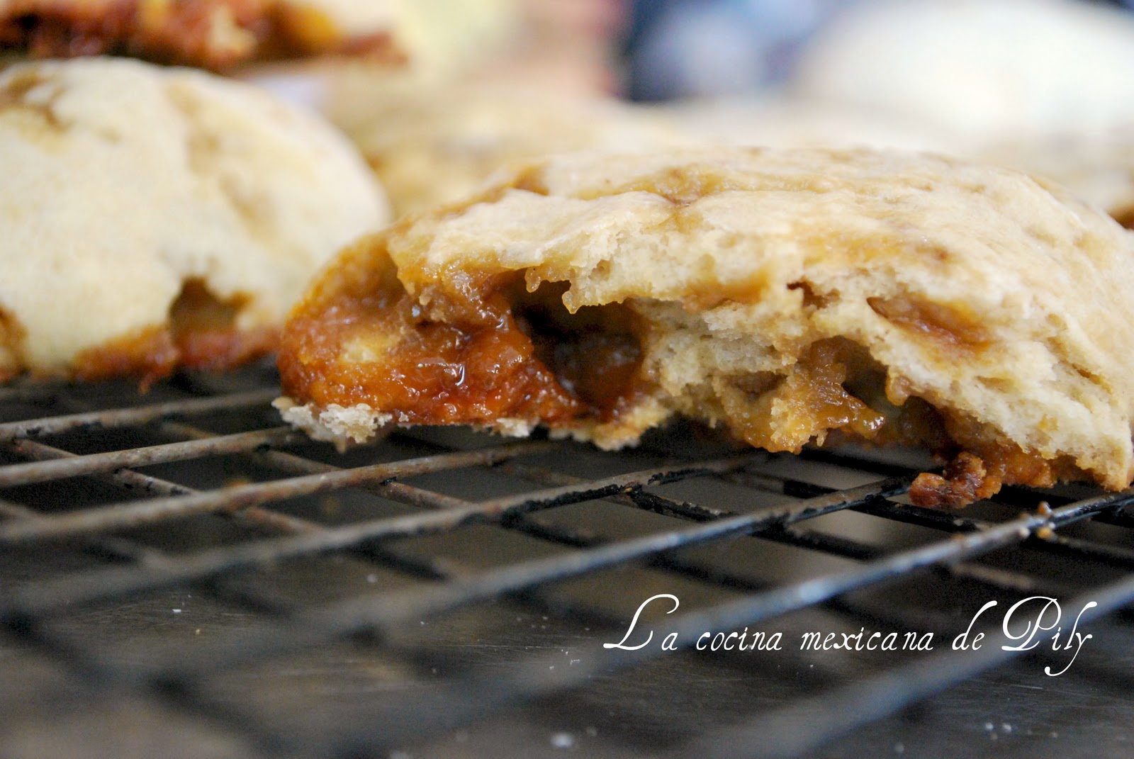 Semitas de Piloncillo / Chorreadas | La Cocina Mexicana de Pily