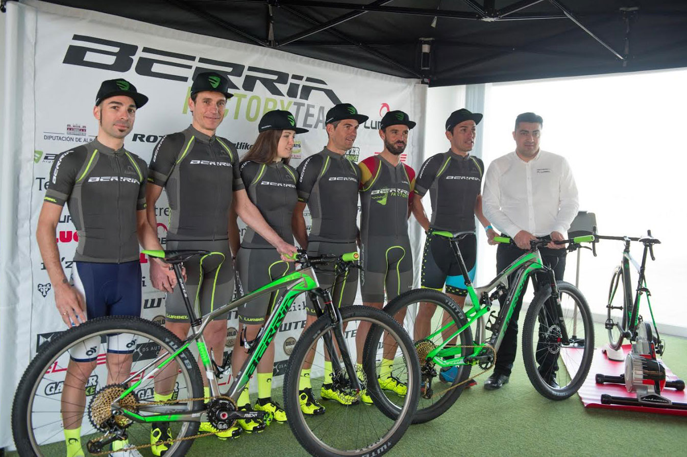 Se presenta el nuevo Berria Factory Team 2017 ~ Ultimate Bikes Magazine