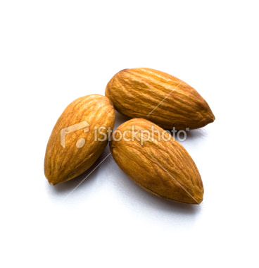 Kacang Almond: Almond, Kacang Kaya Manfaat