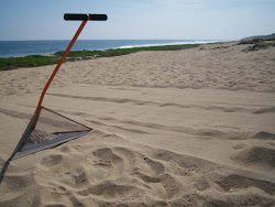 .beach cleaning tool RASCO: MANUAL TOOL TO CLEAN SANDY AREAS