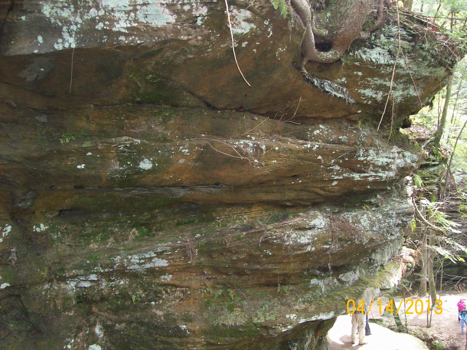 Rockhounding Around: Old Man's Cave, Hocking Hills State Park- Ohio