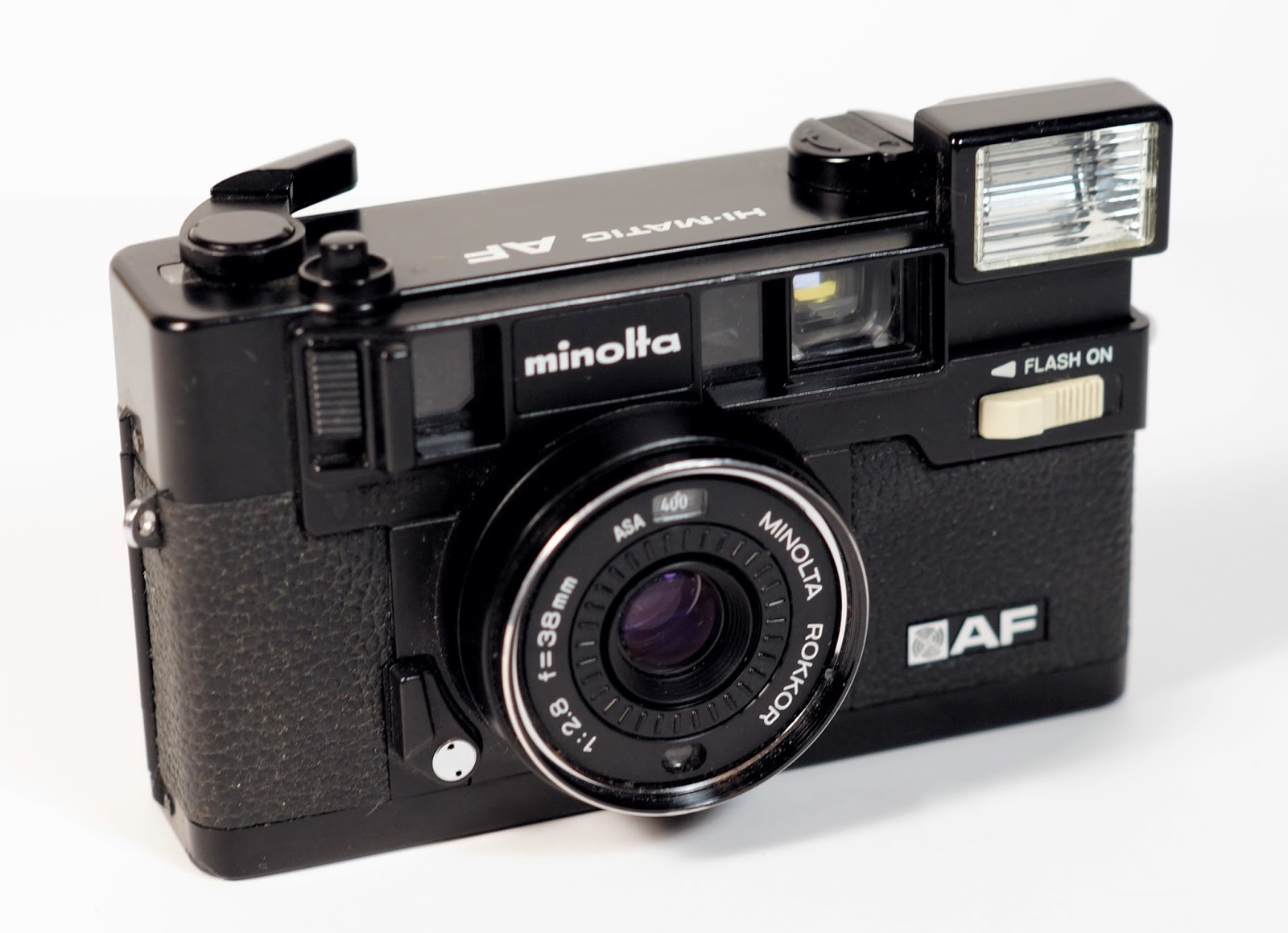 Minolta Hi-Matic AF f/2.8 38mm Point and Shoot Film Camera