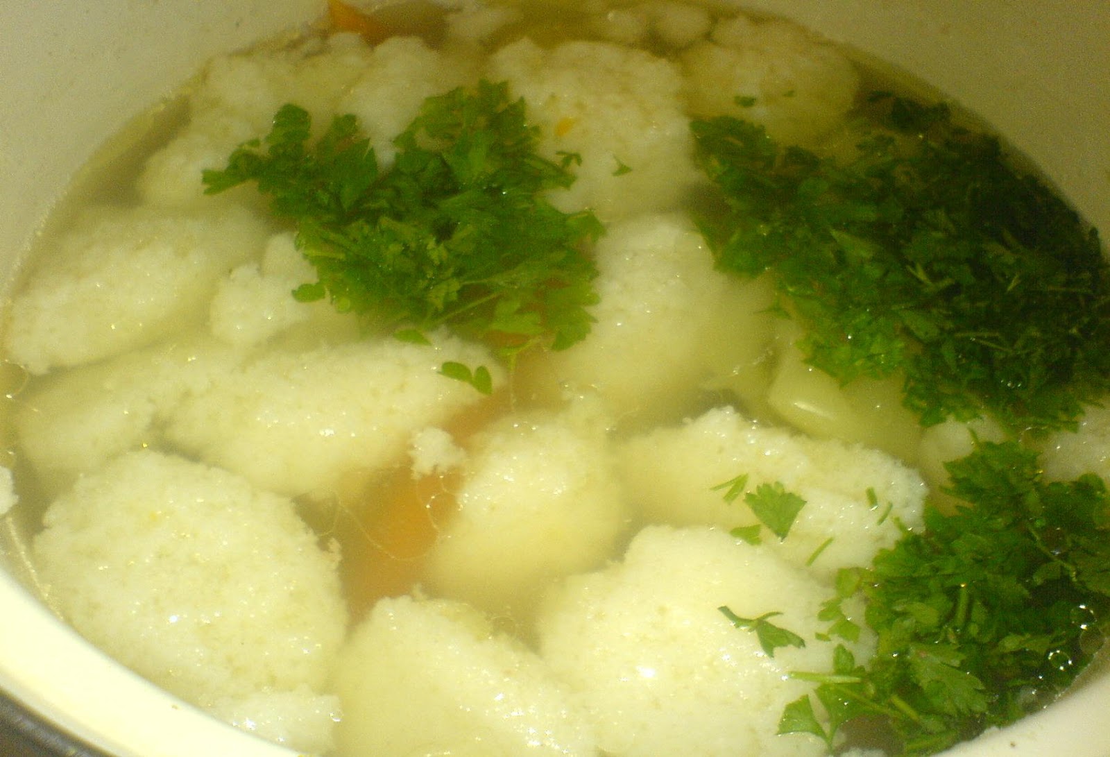 Supa de pui cu galuste | Preparatedevis.ro