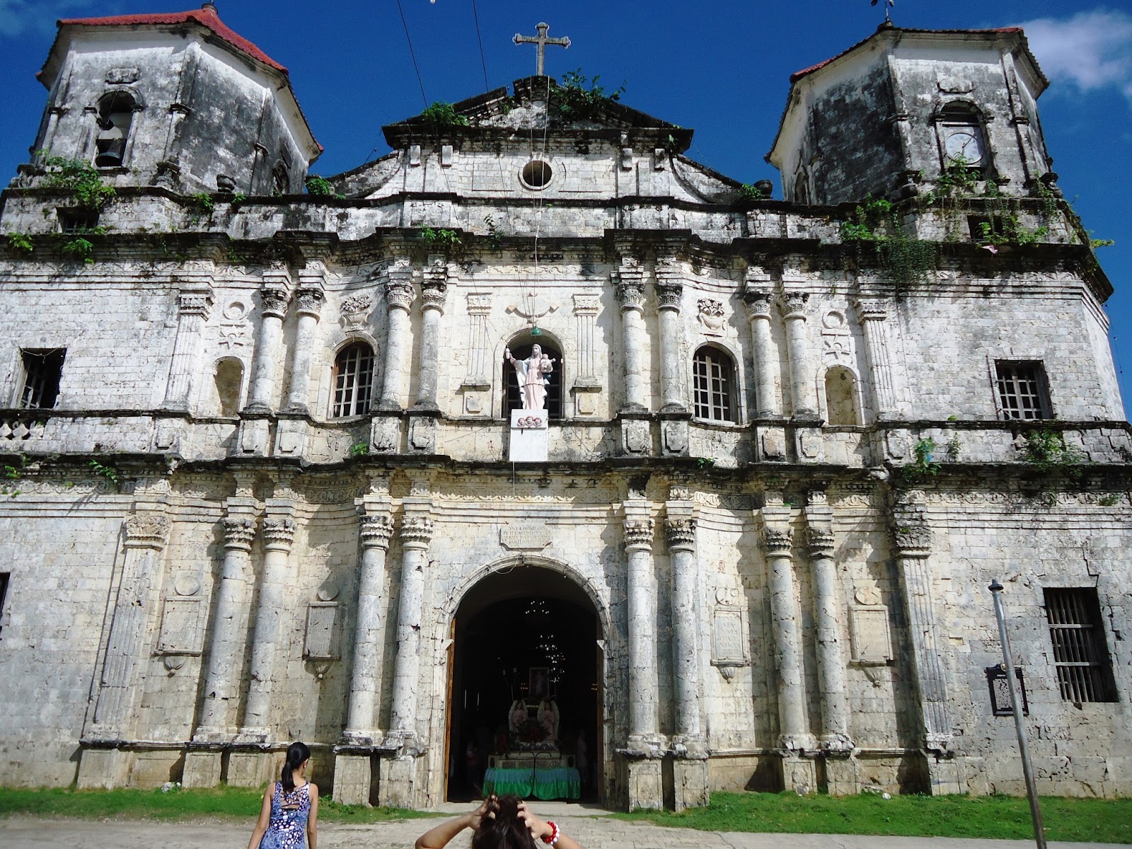 Exploring The Churches Of Bohol - Gana Explore!