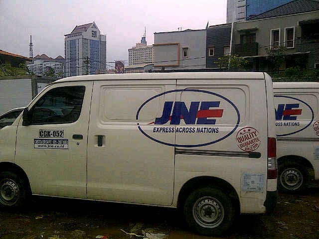 Vibrio Adv: cutting sticker JNE