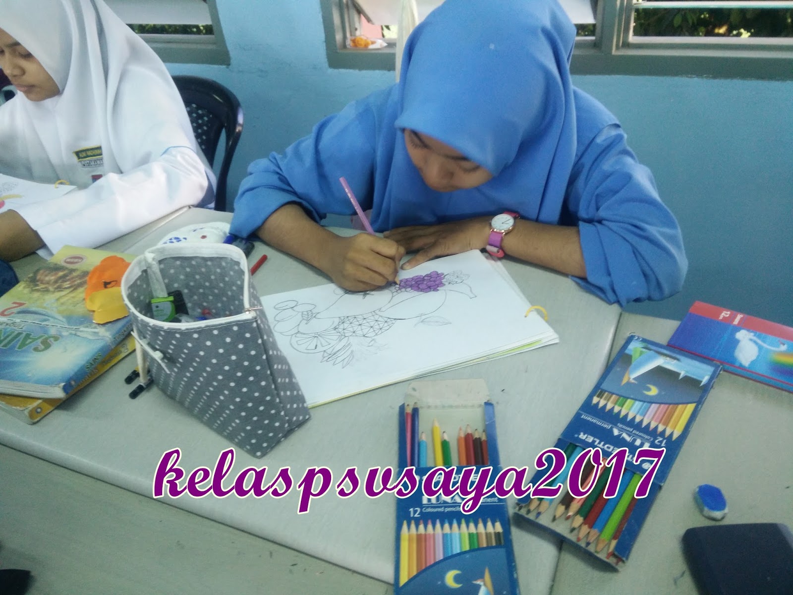 Pendidikan Seni Visual: Tingkatan 2 : Kesatuan