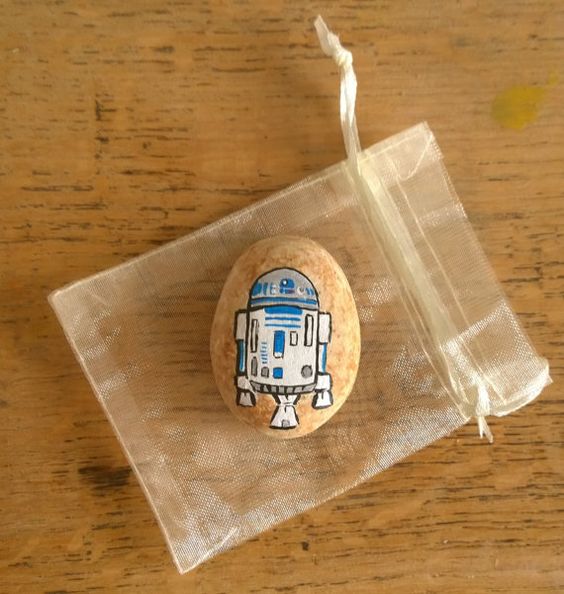 20+ Star Wars Inspired Rock Painting Ideas - I Love Painted Rocks