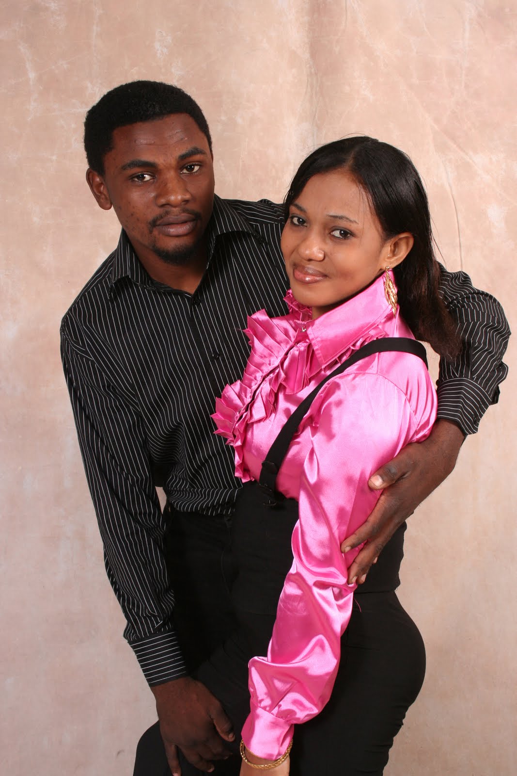 UJIO WANGU: EXCLUSIVE; DOWNLOAD WIMBO WA SAJUKI NA WASTARA - GUNDI LA HUBA