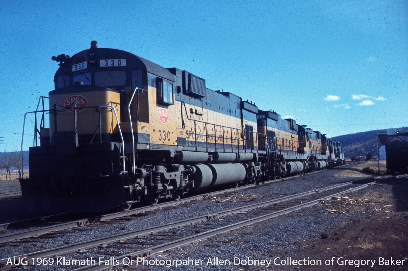 SP&S OREGON TRUNK: SP&S LOCOMOTIVES