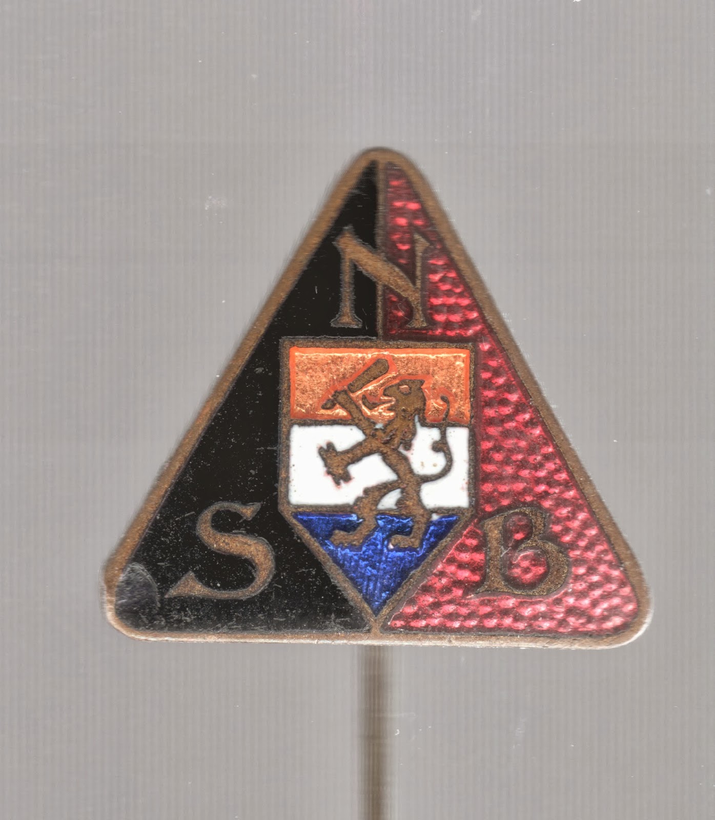 Ailsby Collection: NSB Five Years Service Badge.