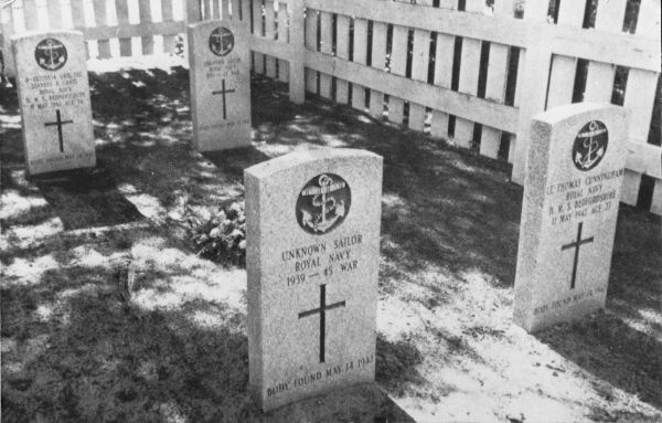 Ocracoke Island Journal: British Cemetery