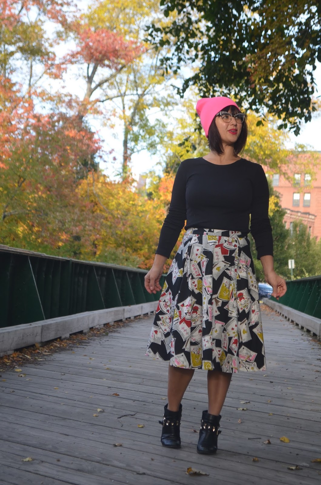 ♥ 24k magic in the air. ~ a glimpse of glamour.