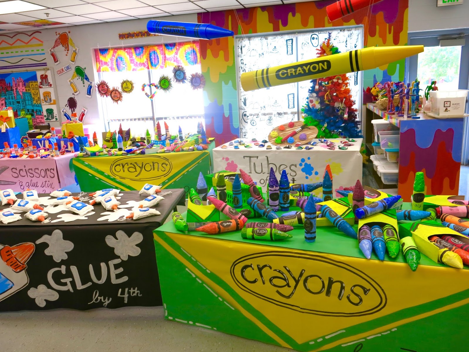 Cassie Stephens: In the Art Room: 2017-18 Art Show, 3D Displays, Part 1