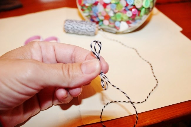 ScrapMuch?: Twine Bow Clip tutorial