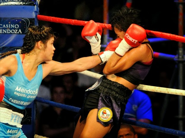Boxeadoras Argentinas: Yésica Marcos le dio una paliza a la colombiana ...
