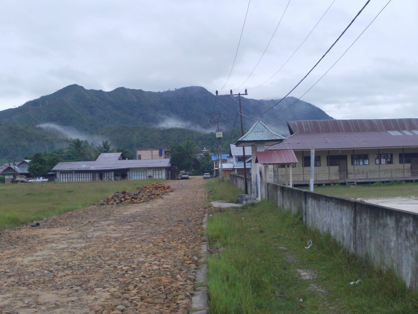 NusanTaRa.Com: LONG BAWAN, CITY OF HIGHLAND IN THE HINTERLAND