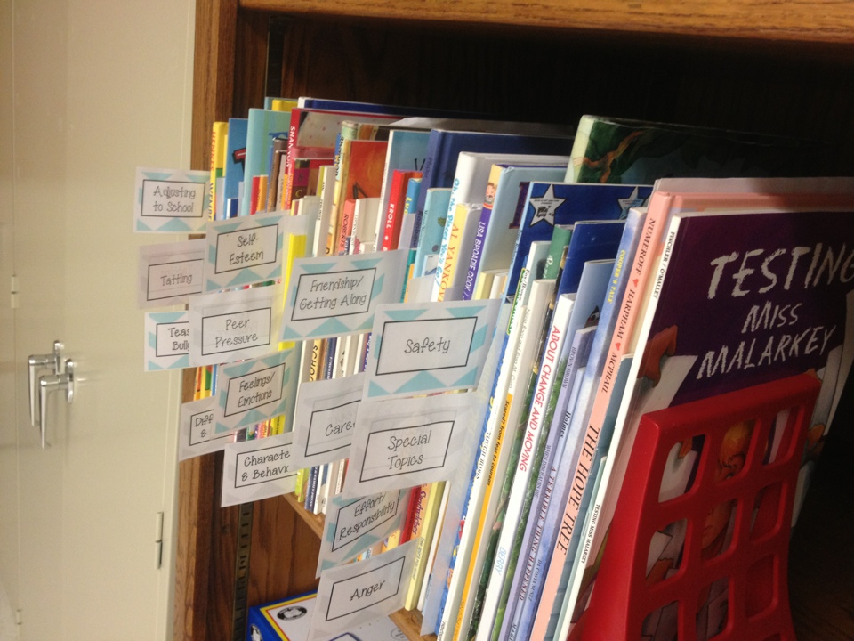 Creative Counseling Corner: Book dividers