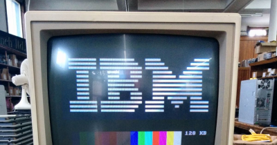 Retro Treasures: IBM PC Junior & Color Monitor