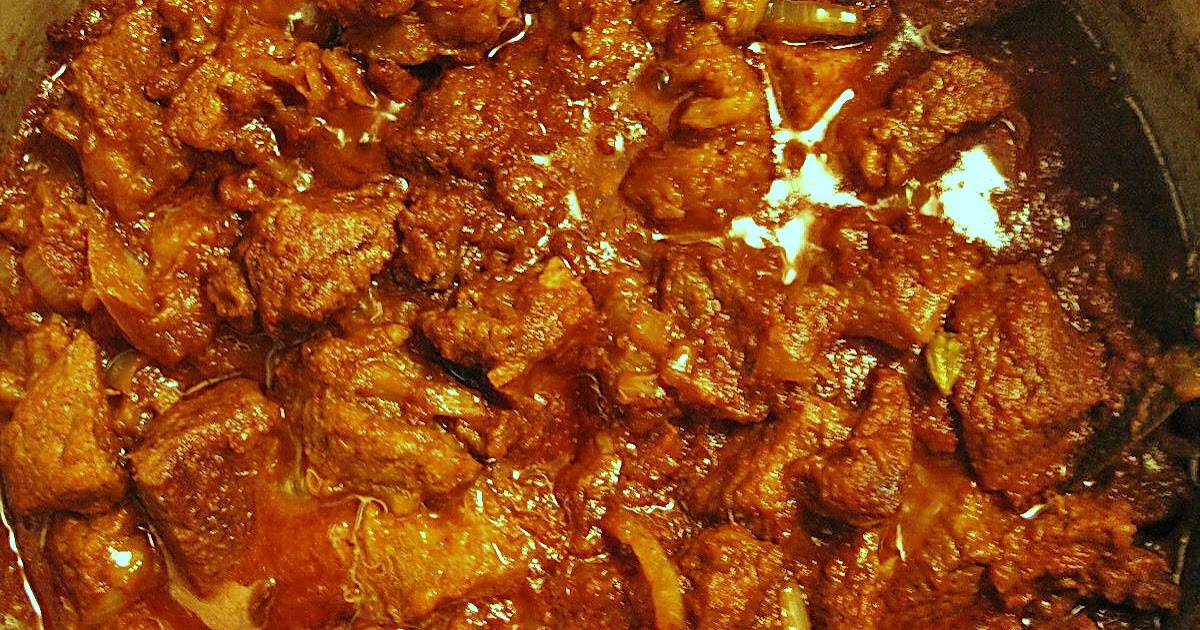 Rummana's Kitchen: Hard Chicken Jhal Bhuna (Spicy Hard Chicken)