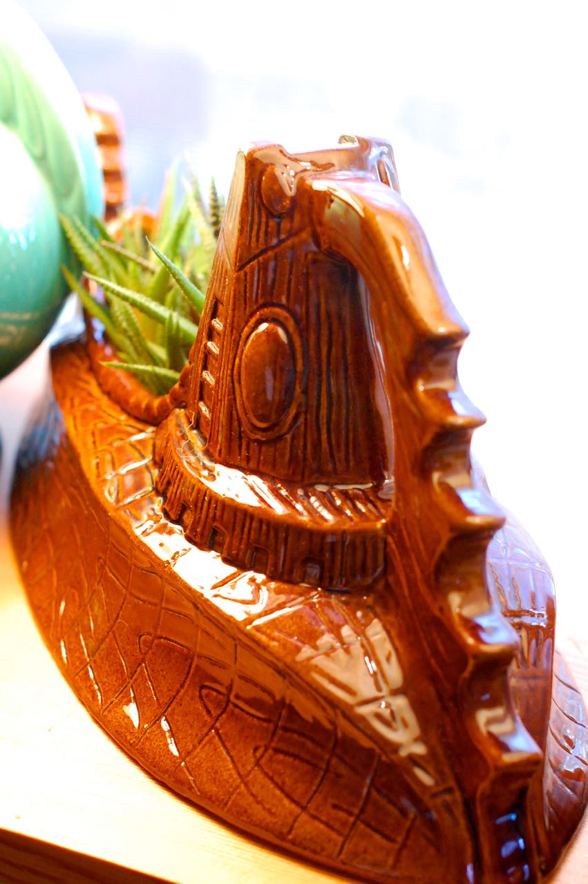 Disney Musings: The Nautilus From Trader Sam's Grog Grotto