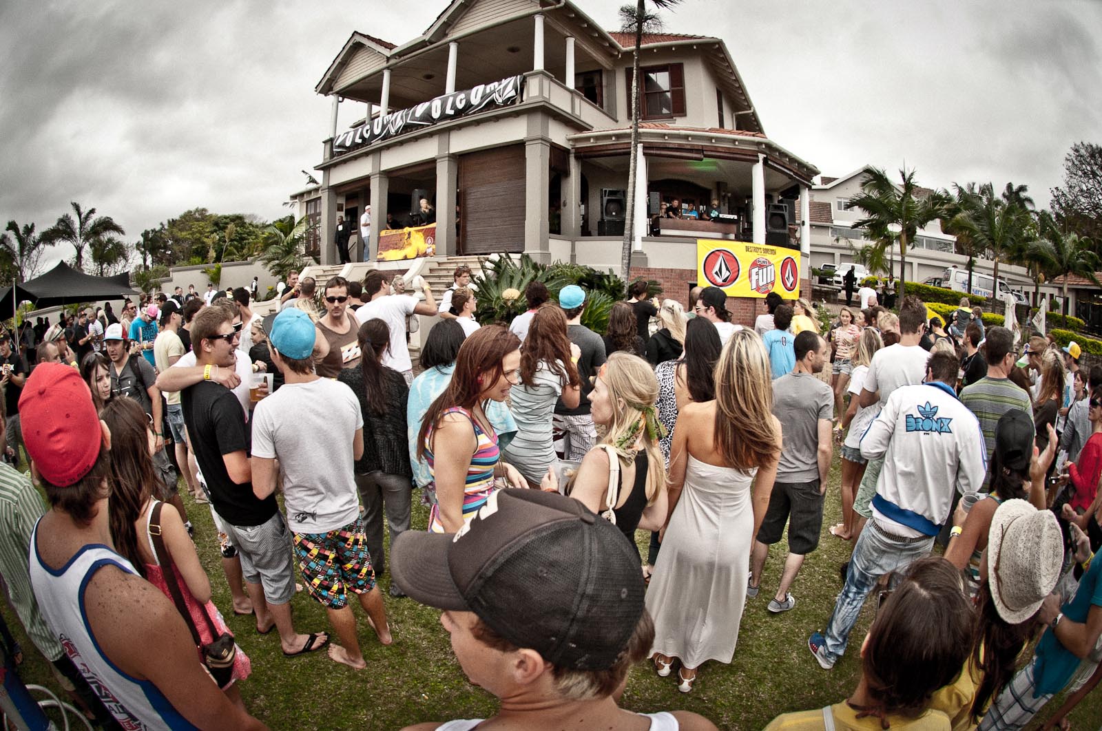 Captain Kais World: Durban serves up a weekend of mayhem and Mansions ...