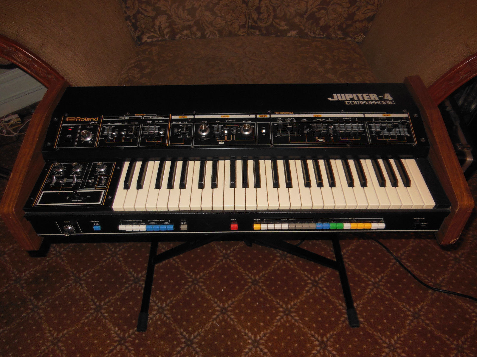 MATRIXSYNTH: Vintage Roland Jupiter 4 - Compuphonic Synthesizer ...