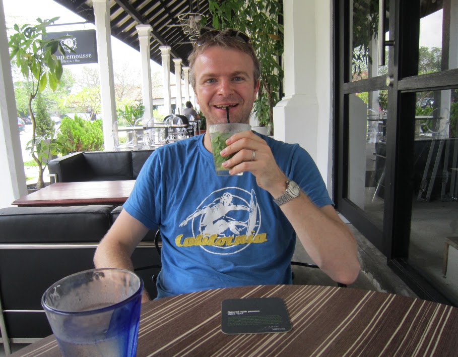 runningcoachsg: Jonathan Rourke - 37min 50sec in NB Real Run 2012