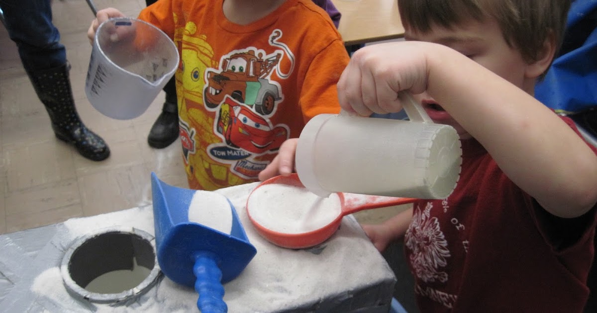 SAND AND WATER TABLES: Funnels part 2