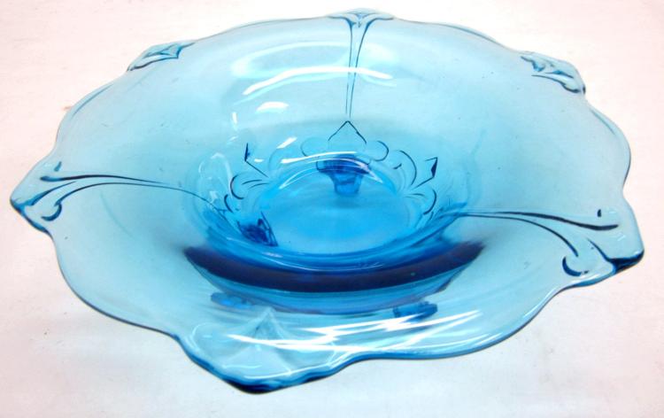 13909 Antiques: Vintage Aqua Blue Indiana Tiara Glass Duchess Footed Bowl