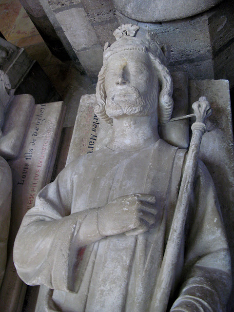 Gari Advogado: História é Vida: Carlos Martel - Herói da Cristandade e ...