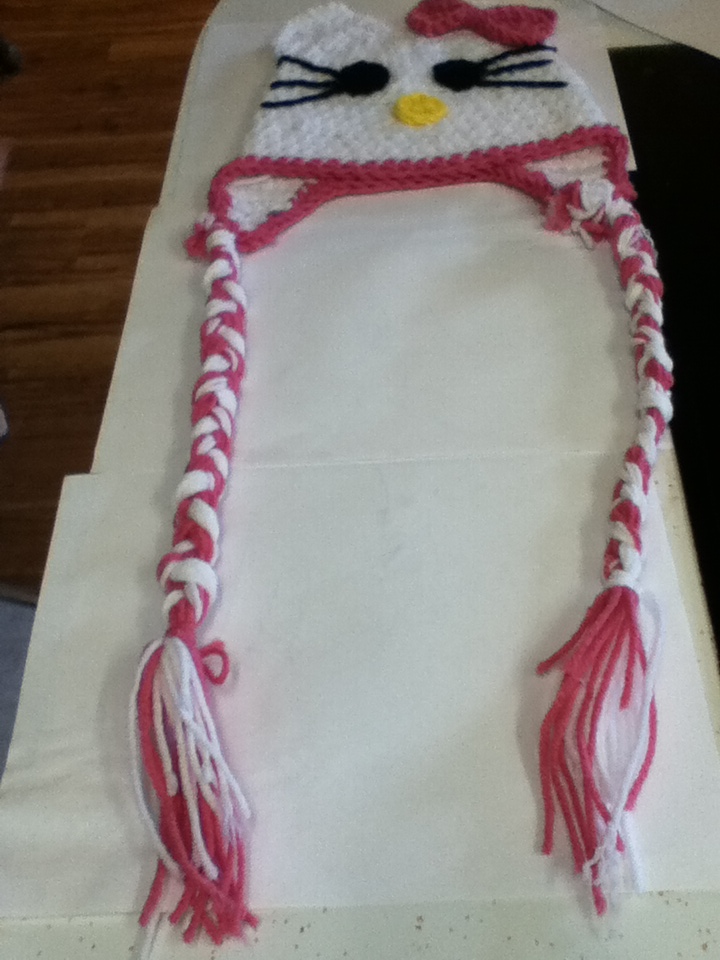MichelleRoseDesigns: Hello Kitty Beanie Hat with Ear flaps and braids ...