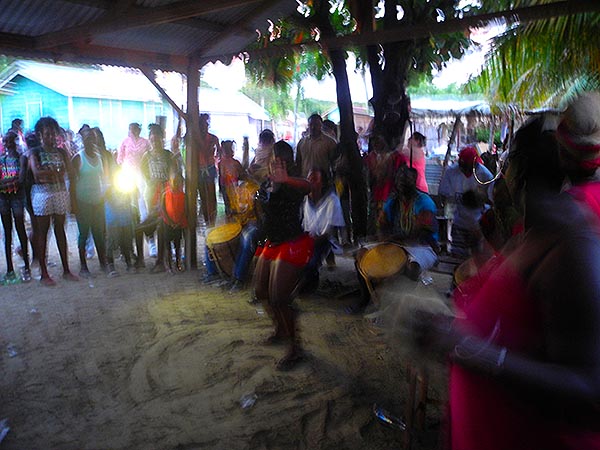 My Roatan - Adventures in Creating Nirvana: punta dancing in punta gorda