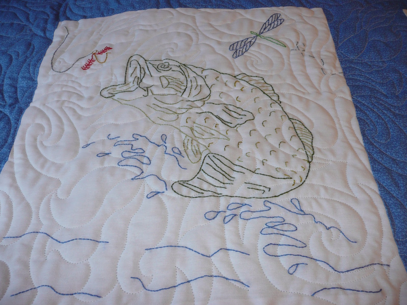 Acorn Ridge Quilting: Betty's Bass Quilt