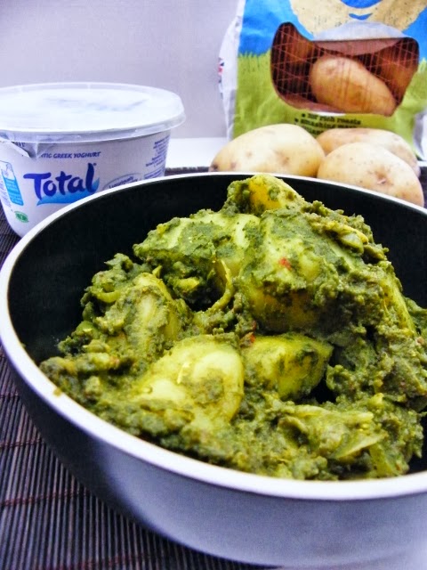 Saag Aloo (spinach and potato side dish) | Tinned Tomatoes