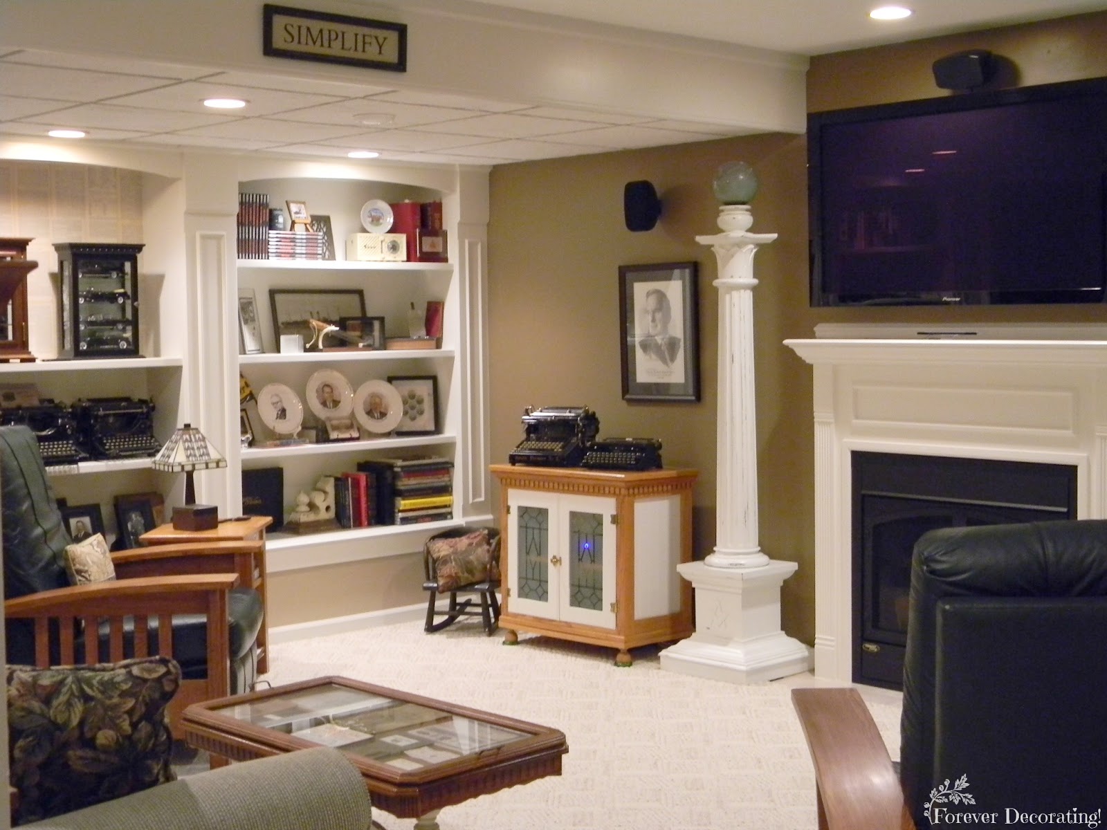 Forever Decorating!: Vintage Typewriter Collection